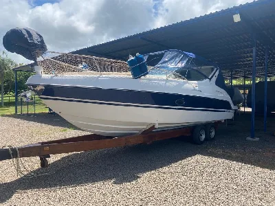 Lancha Phantom 290 a venda